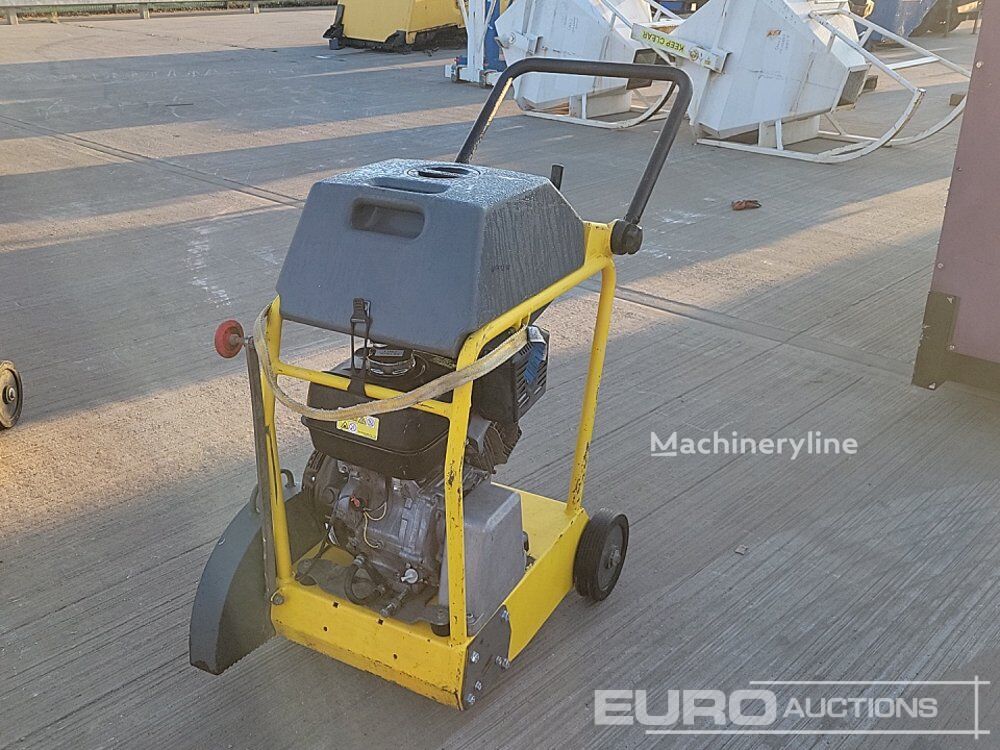 Prodaje se Wacker Neuson BFS 1345 sekačicu asfalta na aukciji