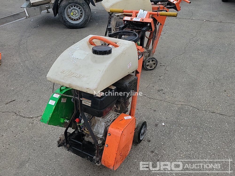 Prodaje se Clipper CS451 sekačicu asfalta na aukciji