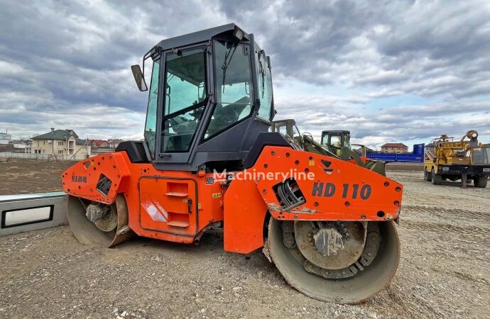 Hamm HD 110 valjak za asfalt