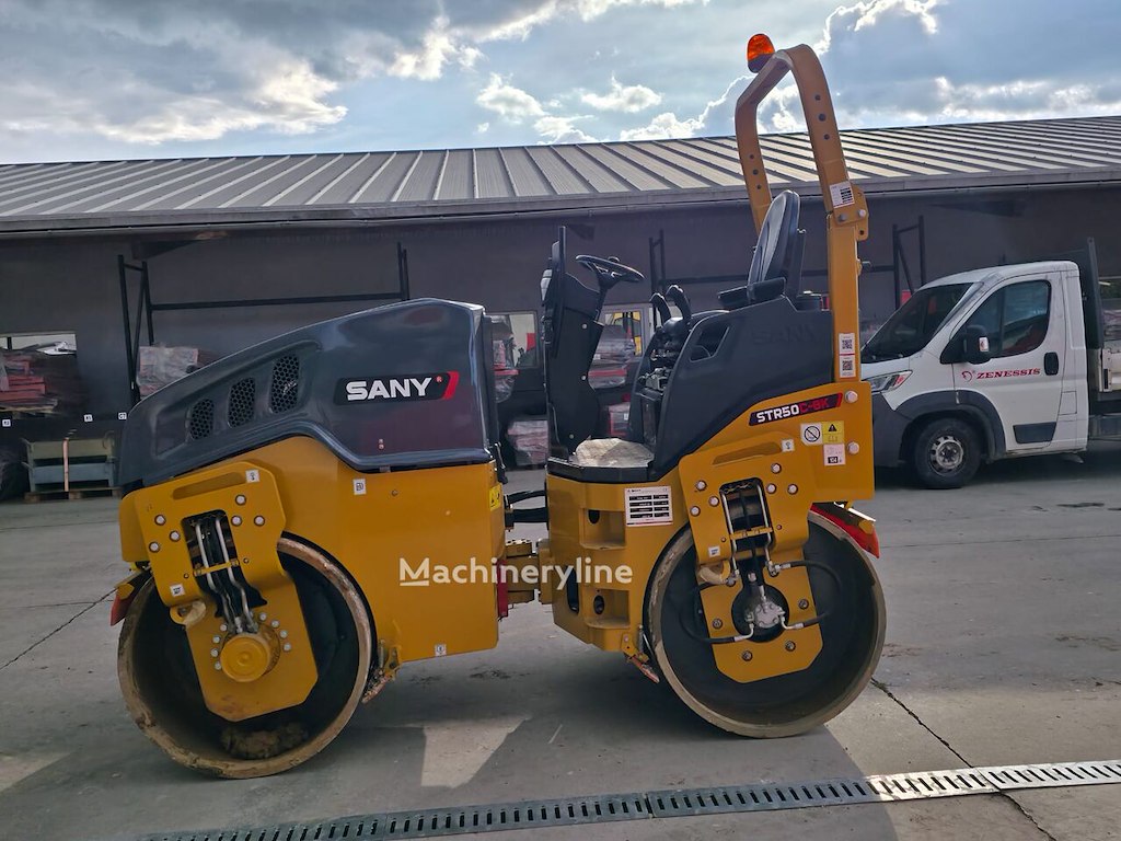 Novi Sany STR50C-8K mali valjak