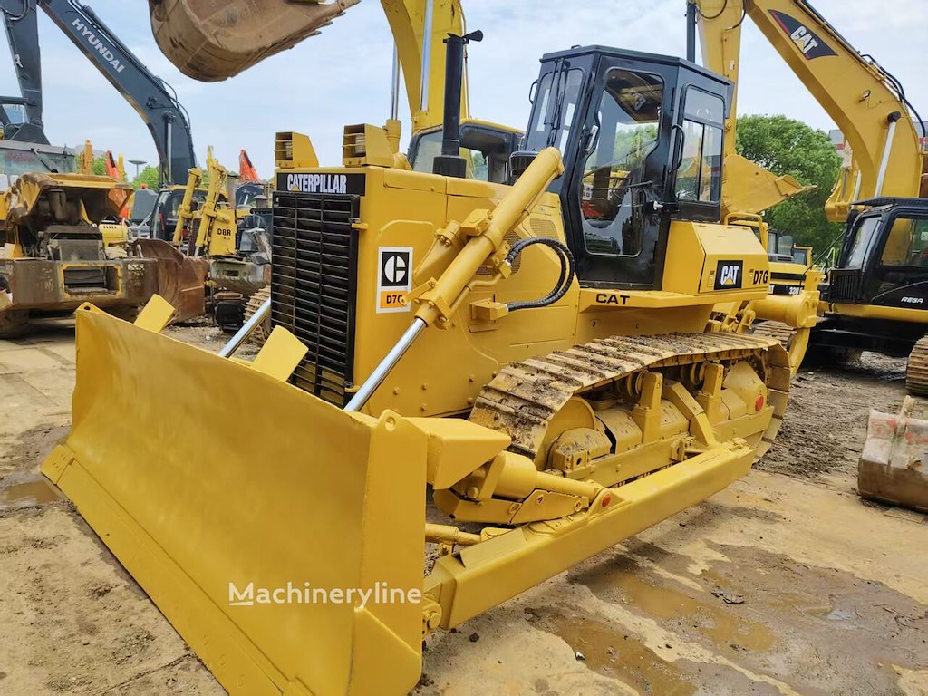 Caterpillar D7G buldožer