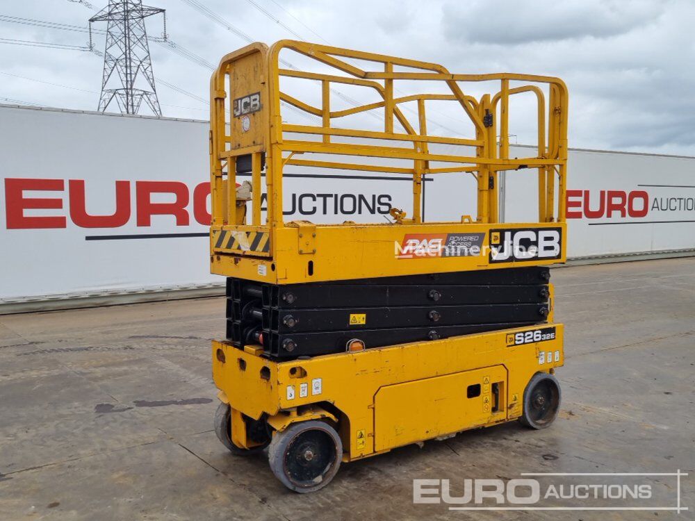 Prodaje se JCB S2632E hidrauličnu zglobnu platformu na aukciji