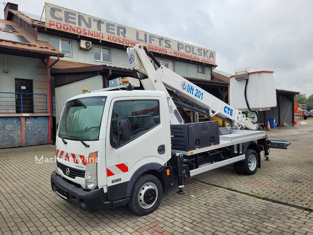 Nissan Cabstar auto dizalica s korpom