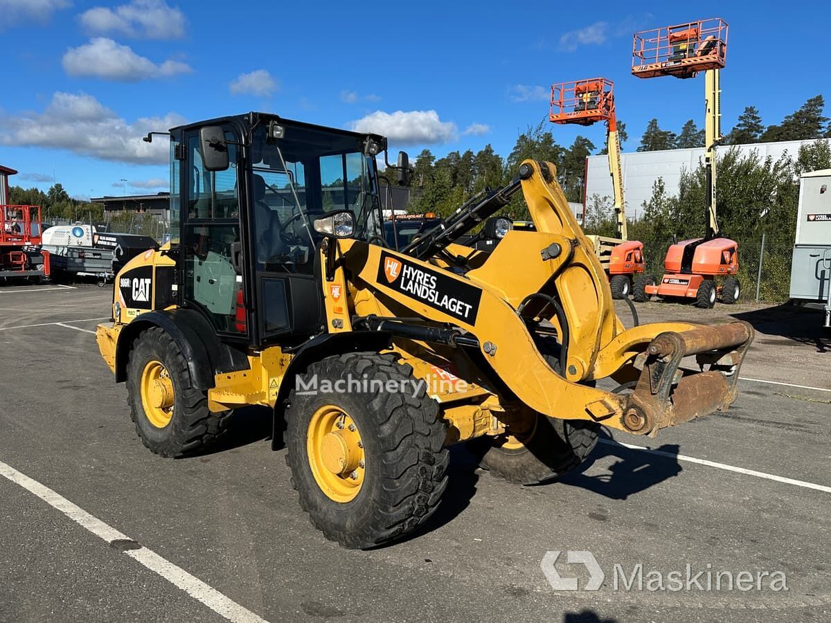 Prodaje se Caterpillar 906H2 prednji utovarivač na aukciji