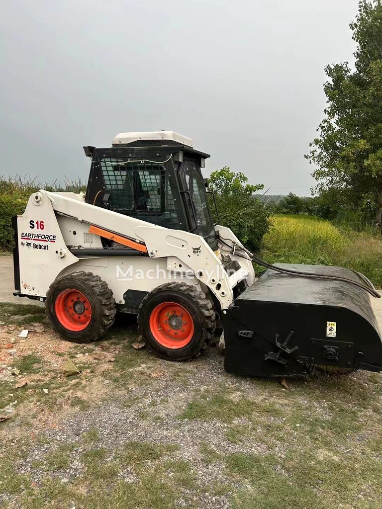 Bobcat S16 mini utovarivač