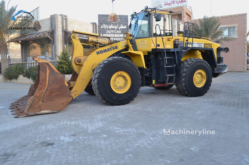 Komatsu WA500-6 prednji utovarivač