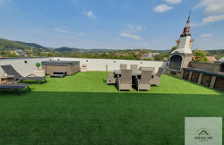 VRDNIK BANJA, LUKSUZAN DUPLEX APARTMAN SA OGROMNOM TERASOM, TROSOBAN, 200m2, PARKING