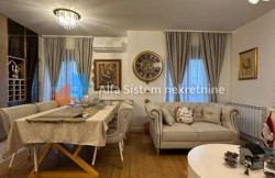 Stan-Apartman za Duži Najam, Vračar, Beograd, €1.499