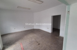 Podbara-Prazan Lokal 90 m2 za raznu Delatnost-Zakupnina 700e-065/385 8880