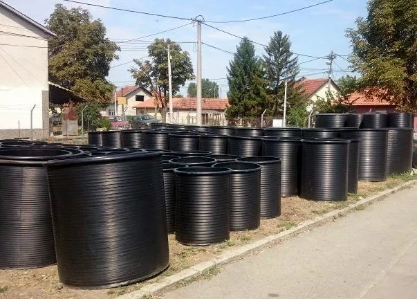 PLASTIČNA KACA 500L PREČNIK Ø 800 VISINA 1000 MM