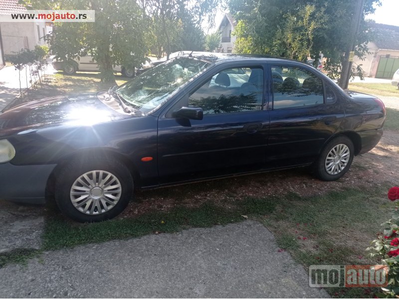 Ford Mondeo Zetec