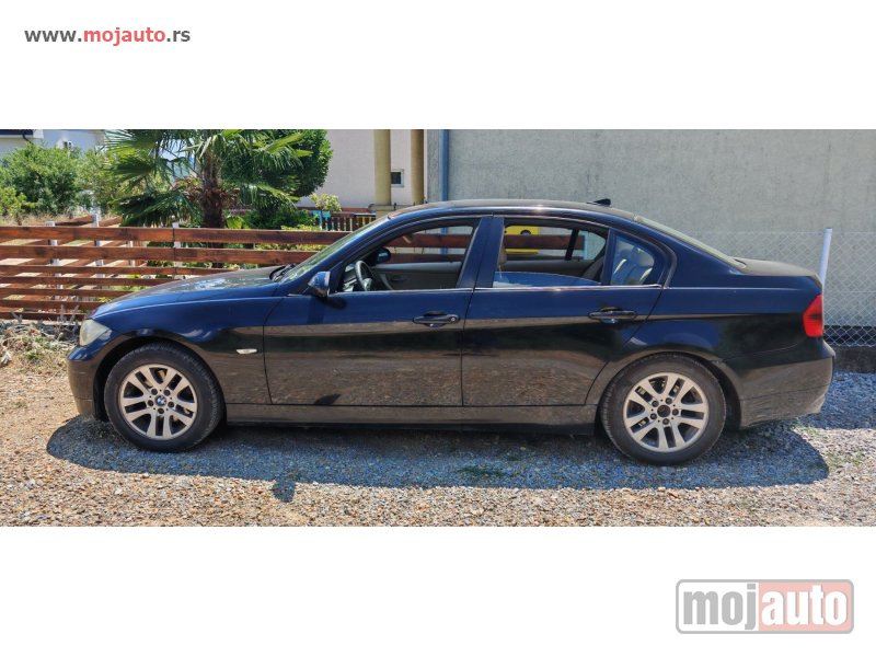 BMW 320 E90