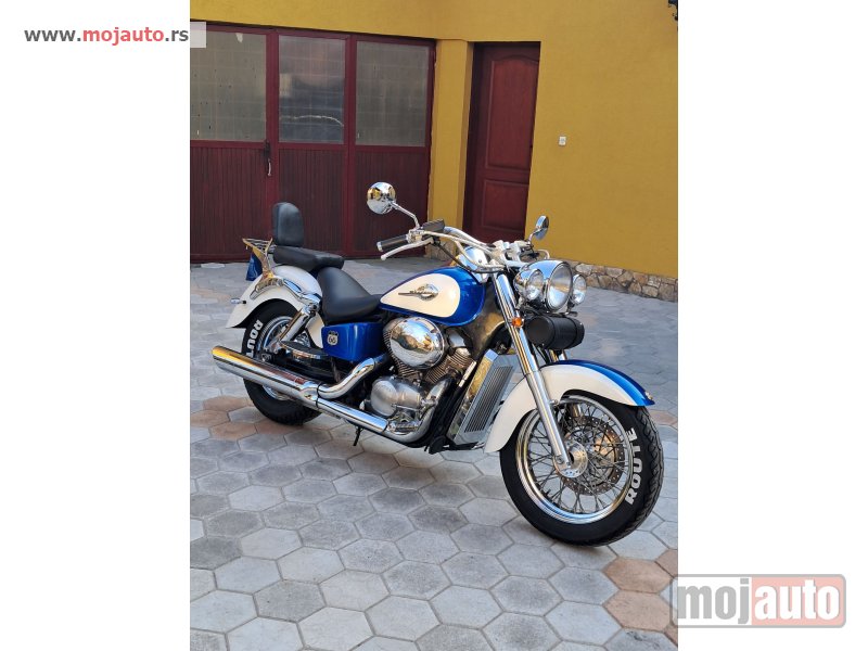 Honda Shadow 750 C