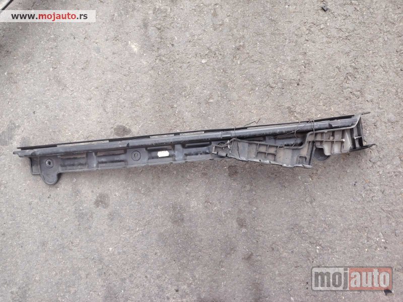 Fiat 500 nosač zadnjeg branika Originalni delovi Moguca ugradnja delova Alfa Romeo 147-156-166-159-GT-MiTo-Giulietta Fiat bravo 2 - croma -grande punto -multipla 2 -punto 3 -stilo-idea Freemont Pa...