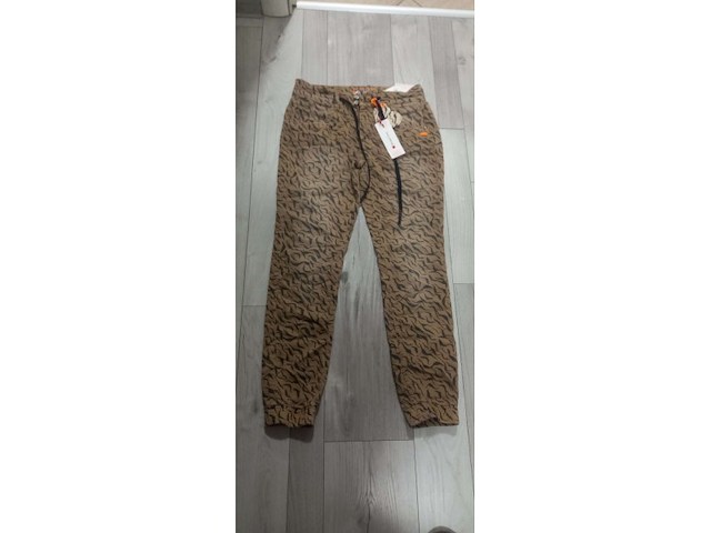 DENIM FARMERKE NOVO