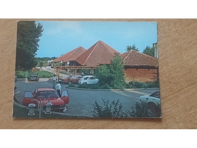 Markovac - Stari Automobili Fića - Čista -