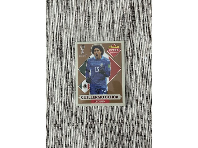 Extra Sticker Qatar Guillermo Ochoa Bronze