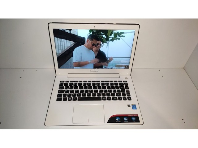 Lenovo U31-70 (i5 5200u/8Gb RAM/256 SSD/13.3 FHD)