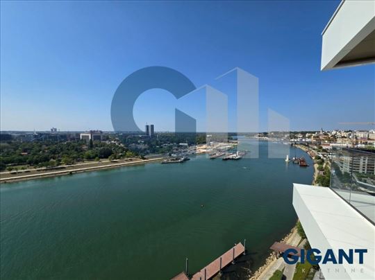BW- Riviera,230m2,5.0,pogled na reku,polunamešten
