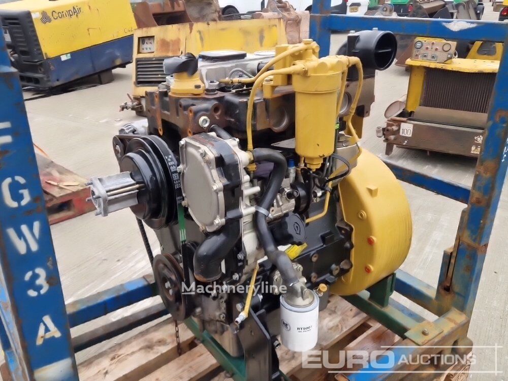 Prodaje se Perkins motor za mini bagera na aukciji