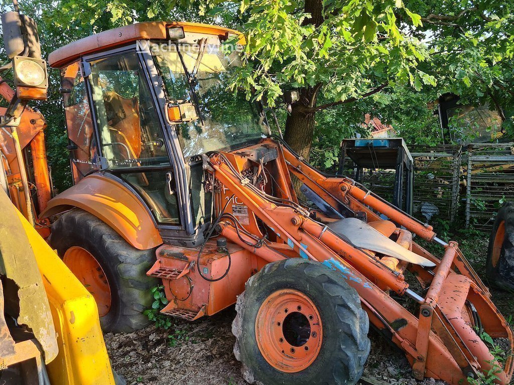 Rezervni deo za Fiat-Hitachi FB110 ,FB 90 bagera-utovarivača