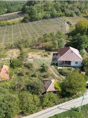 Kuća,Avala-Ripanj, 195 m2 - 273 ari placa