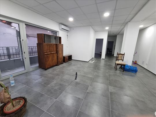 Poslovni prosotor na odličnoj lokaciji