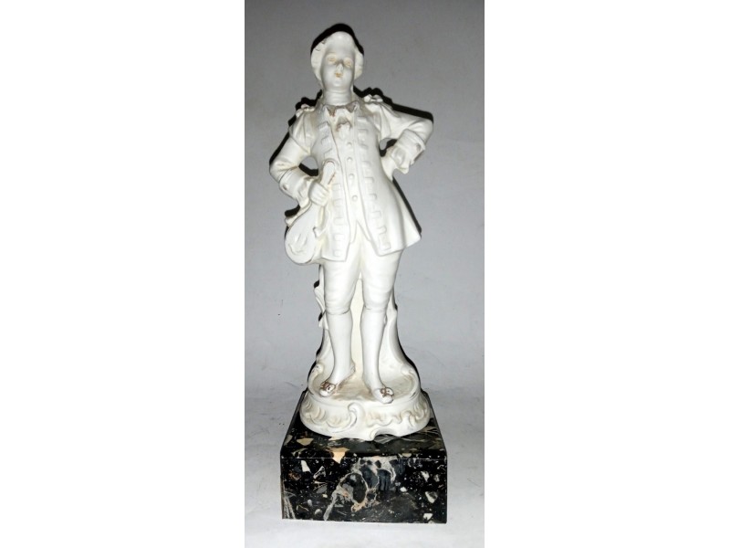 FIGURA - BISKVIT PORCELAN POSTOLJE MERMER 29cm
