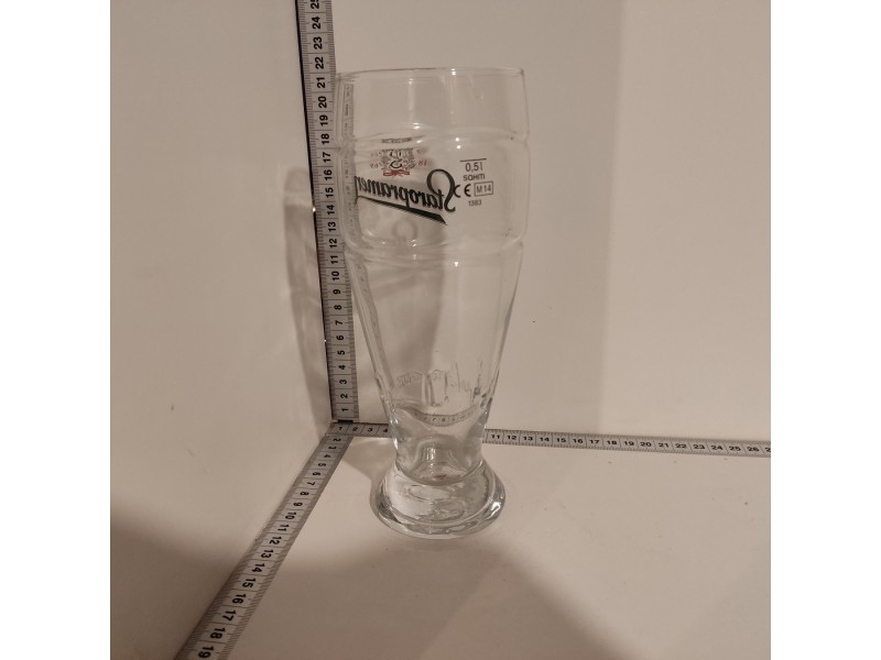 Čaša 0.5 Staropramen