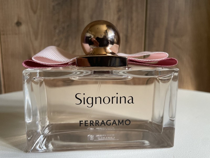 FERRAGAMO Signorina 100ml original