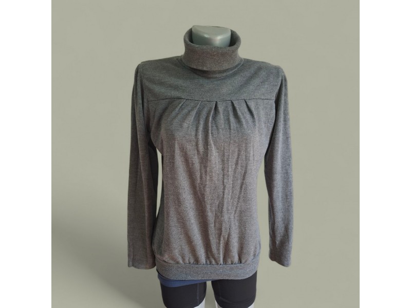 C&A - bluza sa rol kragnom M