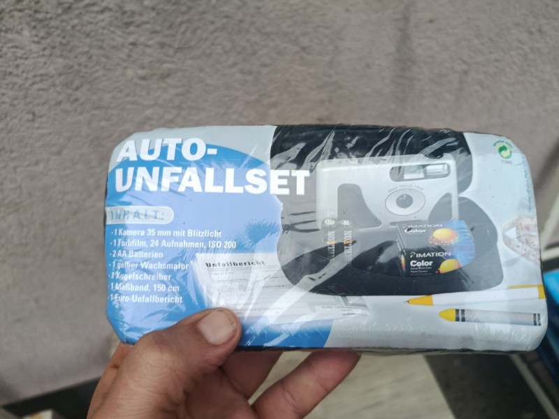 Analogni fotoaparat,film futrola Nemacka
