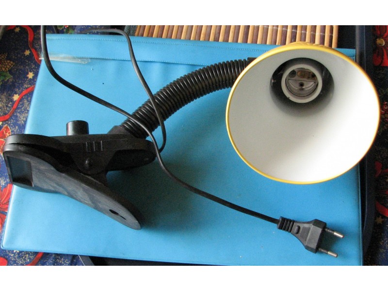 = Lampa štipaljka