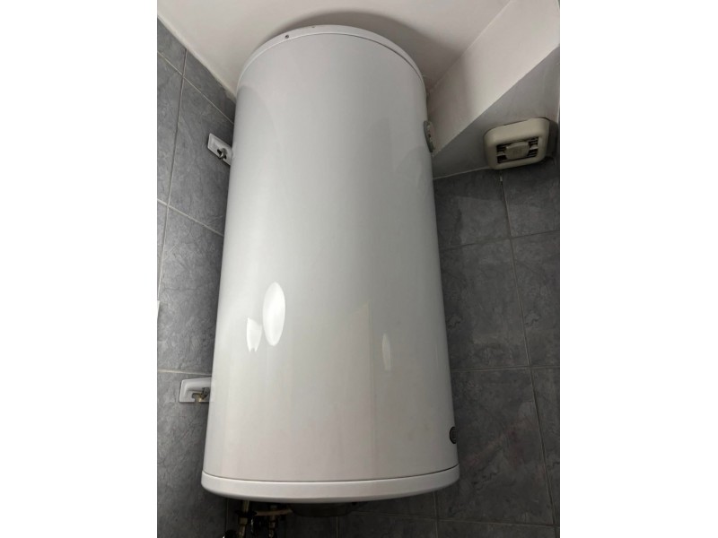 Bojler Leo 120L