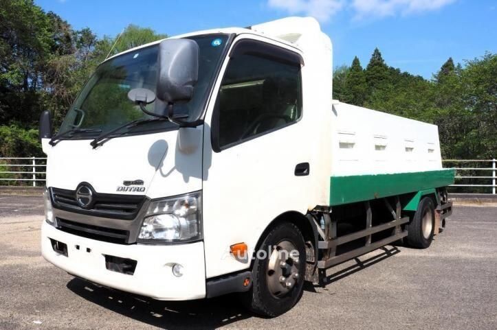 Hino DUTRO kiper