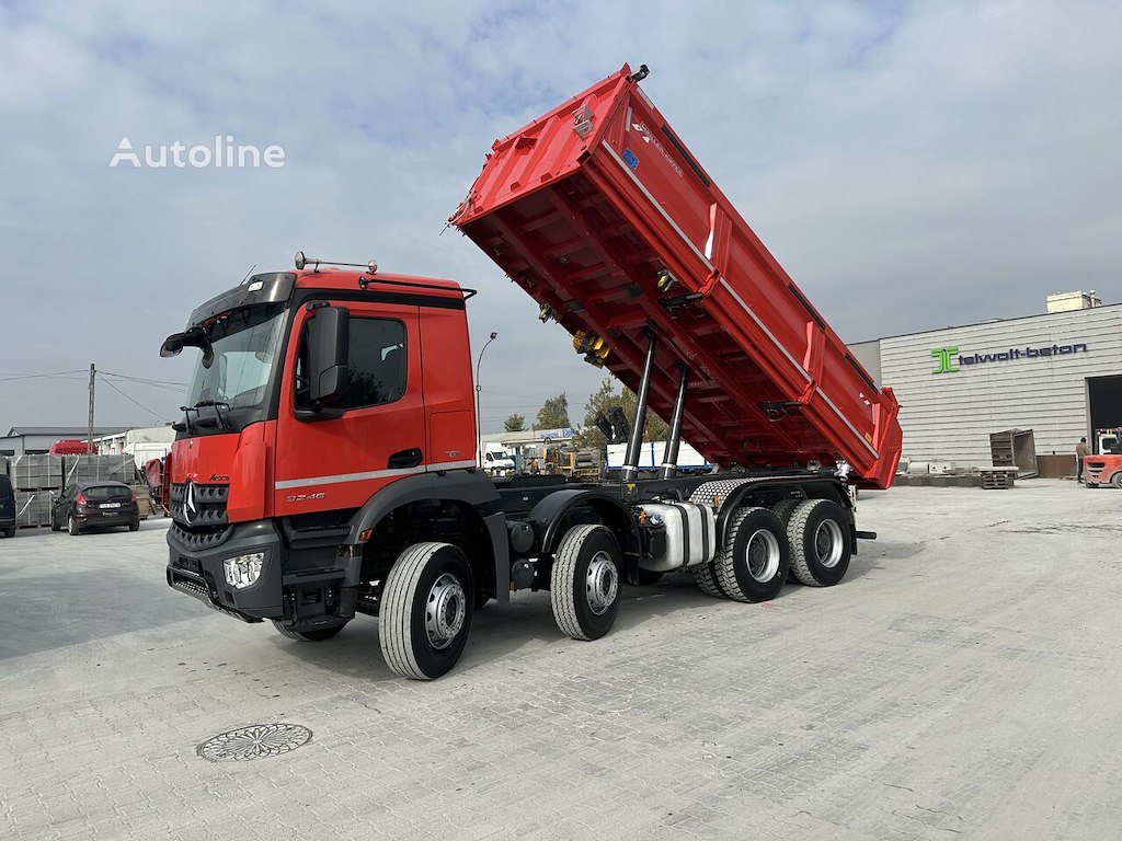 Mercedes-Benz Arocs 3246 kiper