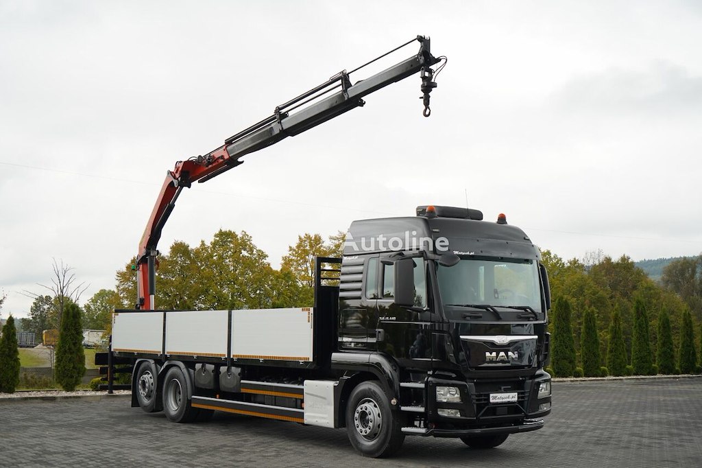 MAN TGS 26.440 / 6X2 / SKRZYNIOWY 7,5 M / OŚ PODNOSZONA  + HDS PALFI kamion s ravnom platformom
