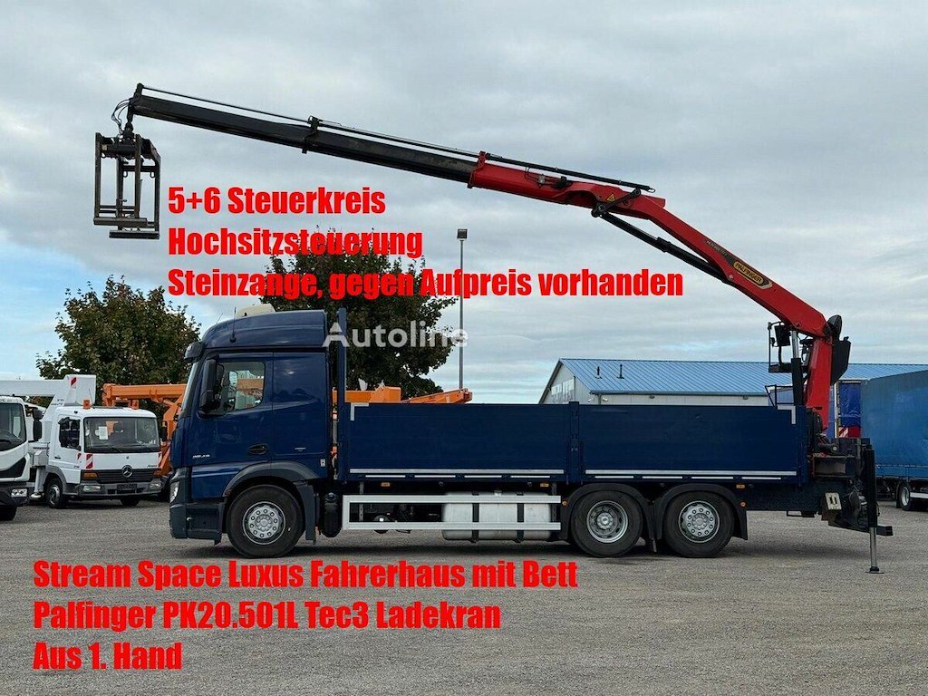 Mercedes-Benz Actros kamion s ravnom platformom