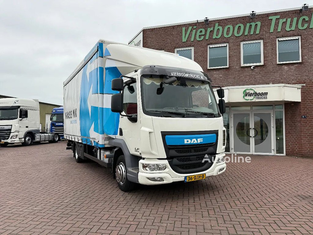 DAF LF 210 LF210 4X2 / Slaapcabine / 11.990KG / D'hollandia 1.50KG / kamion furgon