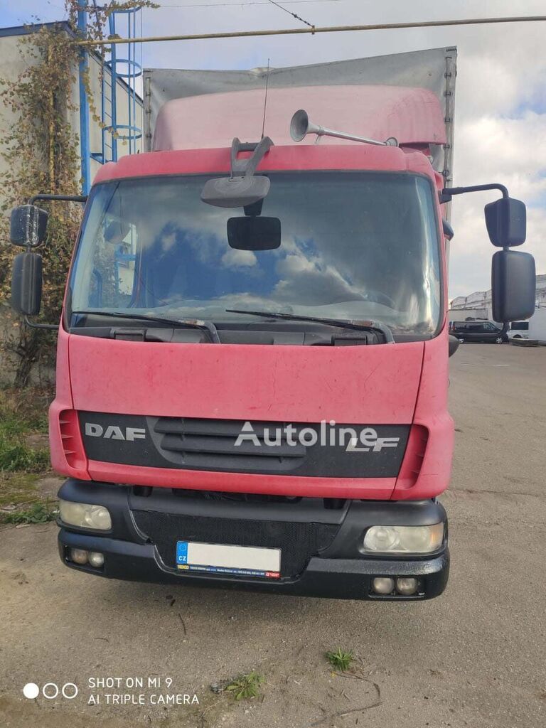 DAF LF 45.220 kamion furgon