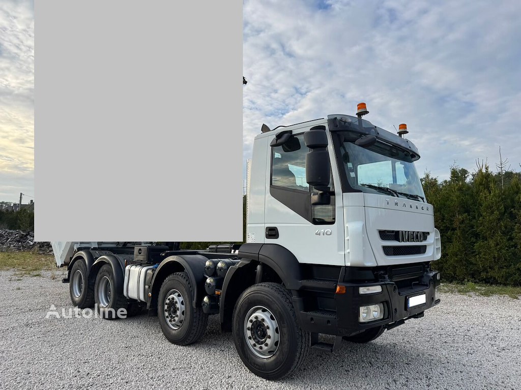 IVECO TRAKKER 410 Euro 5 RAMA DO ZABUDOWY 8X4 MANUAL RETARDER RESOR kamion šasija