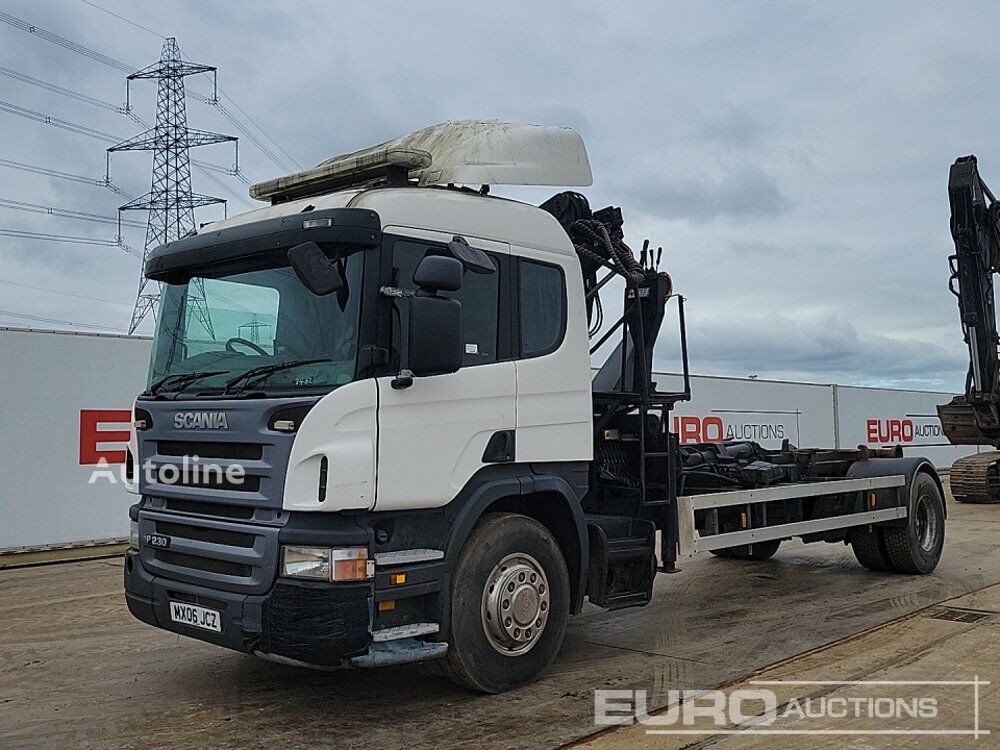 Prodaje se Scania P230 rol kiper sa kukom na aukciji