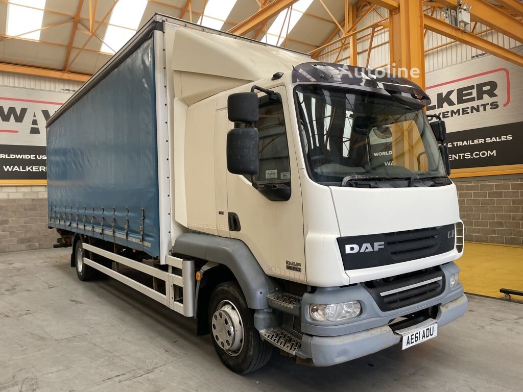 DAF LF55 kamion sa klizna zavesa cerada