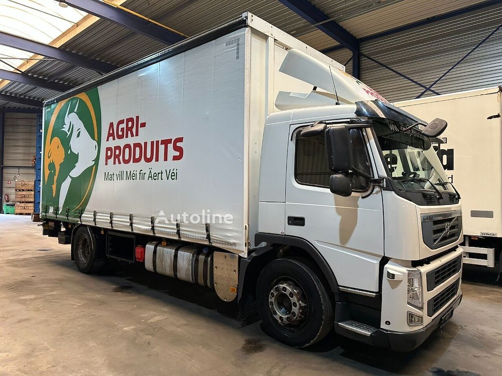 Volvo FM 330 4x2 BOX 7m x 2m48 x 2m75 - 542.000km - EURO 5 - I SHIFT - kamion sa klizna zavesa cerada