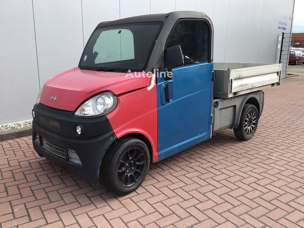 Prodaje se Mircocar Flex Highland kamion s ravnom platformom < 3.5t na aukciji