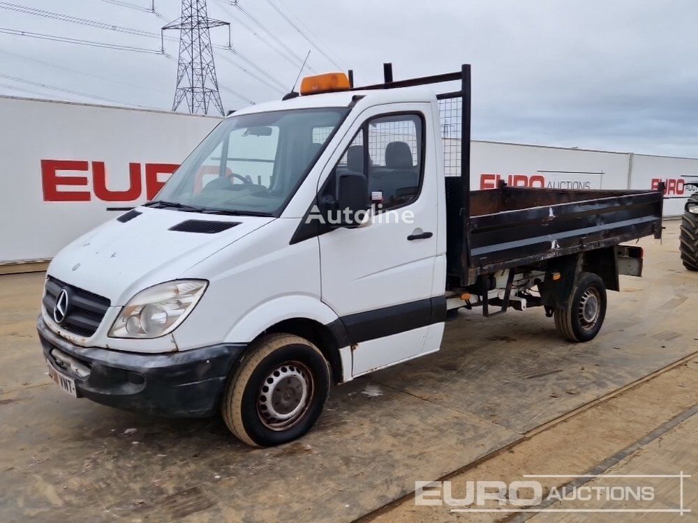 Prodaje se Mercedes-Benz Sprinter 311 CDI kamion kiper < 3.5t na aukciji