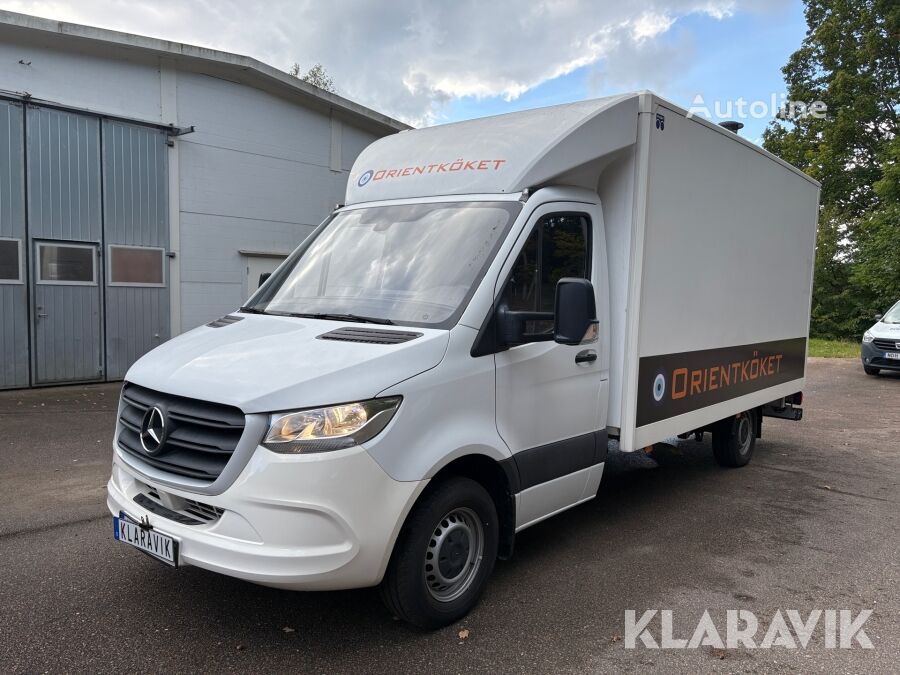 Prodaje se Mercedes-Benz Sprinter 311 kamion s ravnom platformom < 3.5t na aukciji