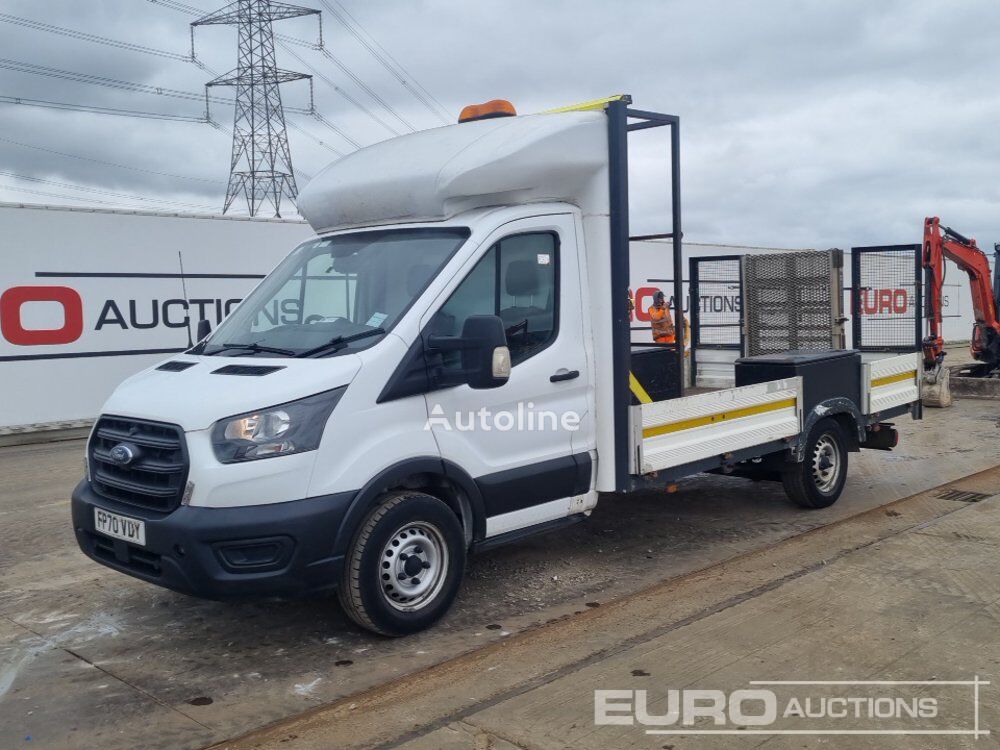 Prodaje se Ford Transit 350 kamion s ravnom platformom < 3.5t na aukciji