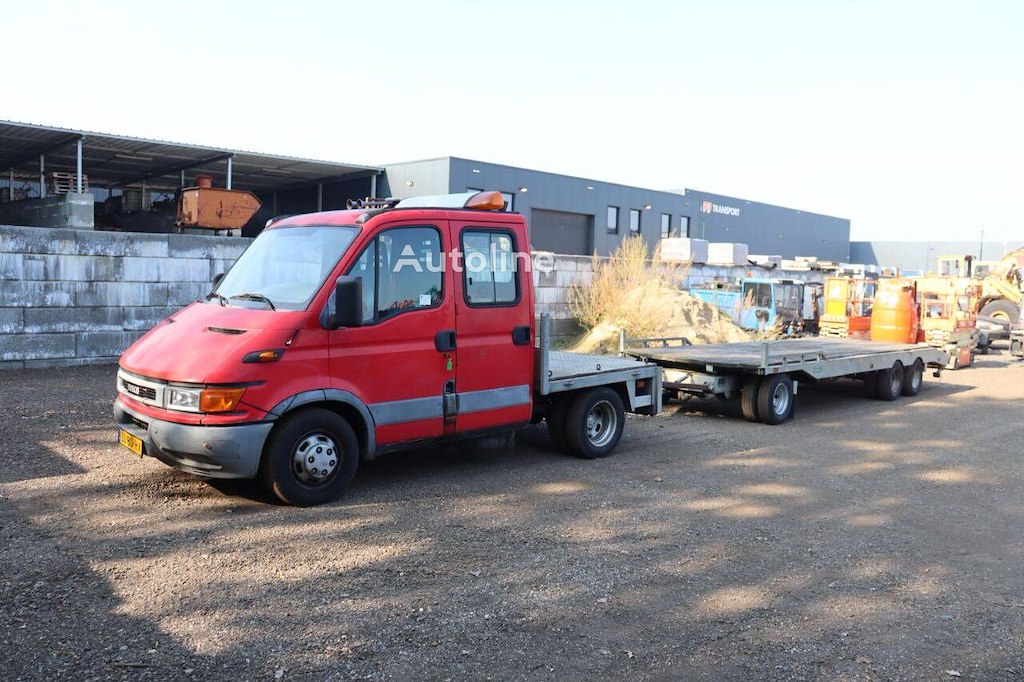 Prodaje se IVECO 40C kamion platforme na aukciji