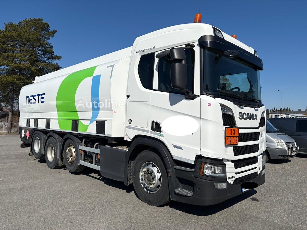 Scania R520 8x2 Full Air without Retarder and Tank autocisterna za gorivo